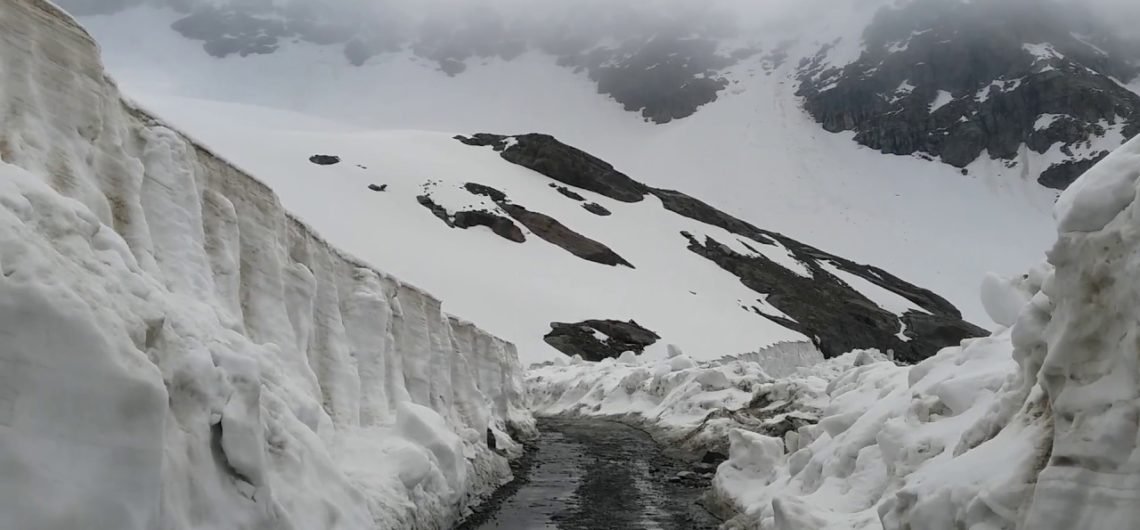Sach Pass - The World's Deadliest Road - Travel and Explore